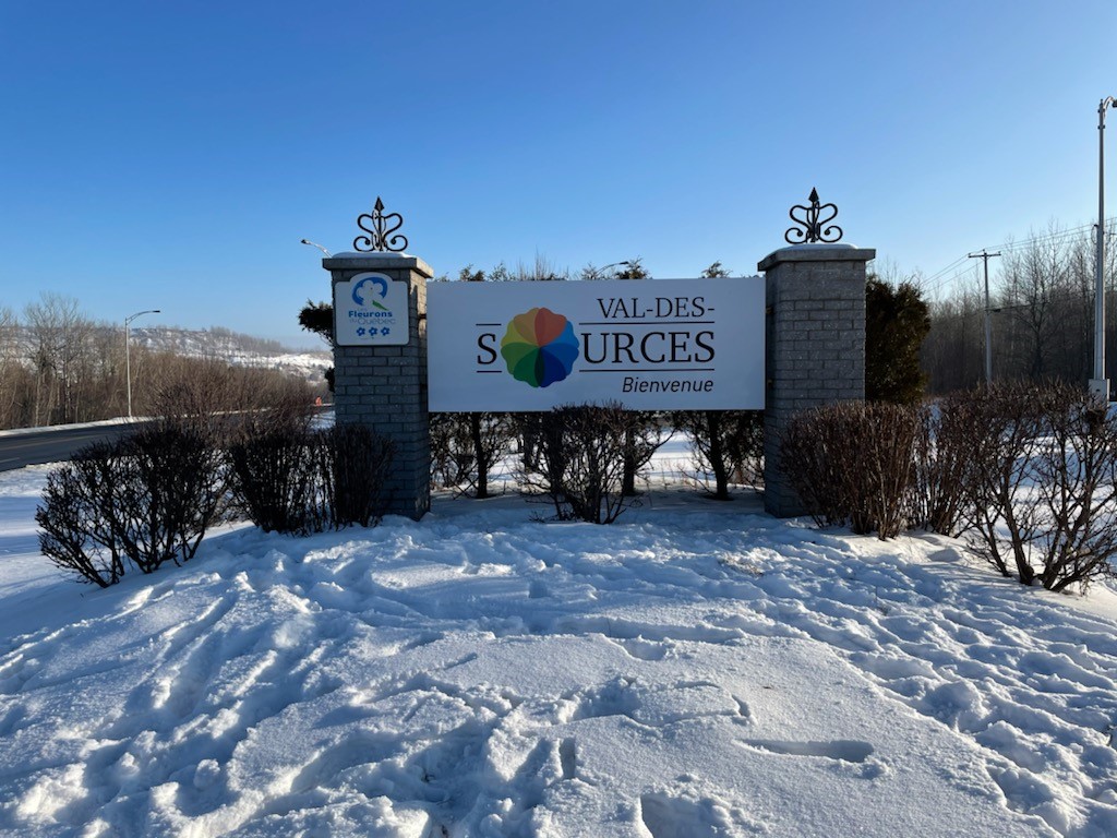 Changement de nom - Val-des-Sources